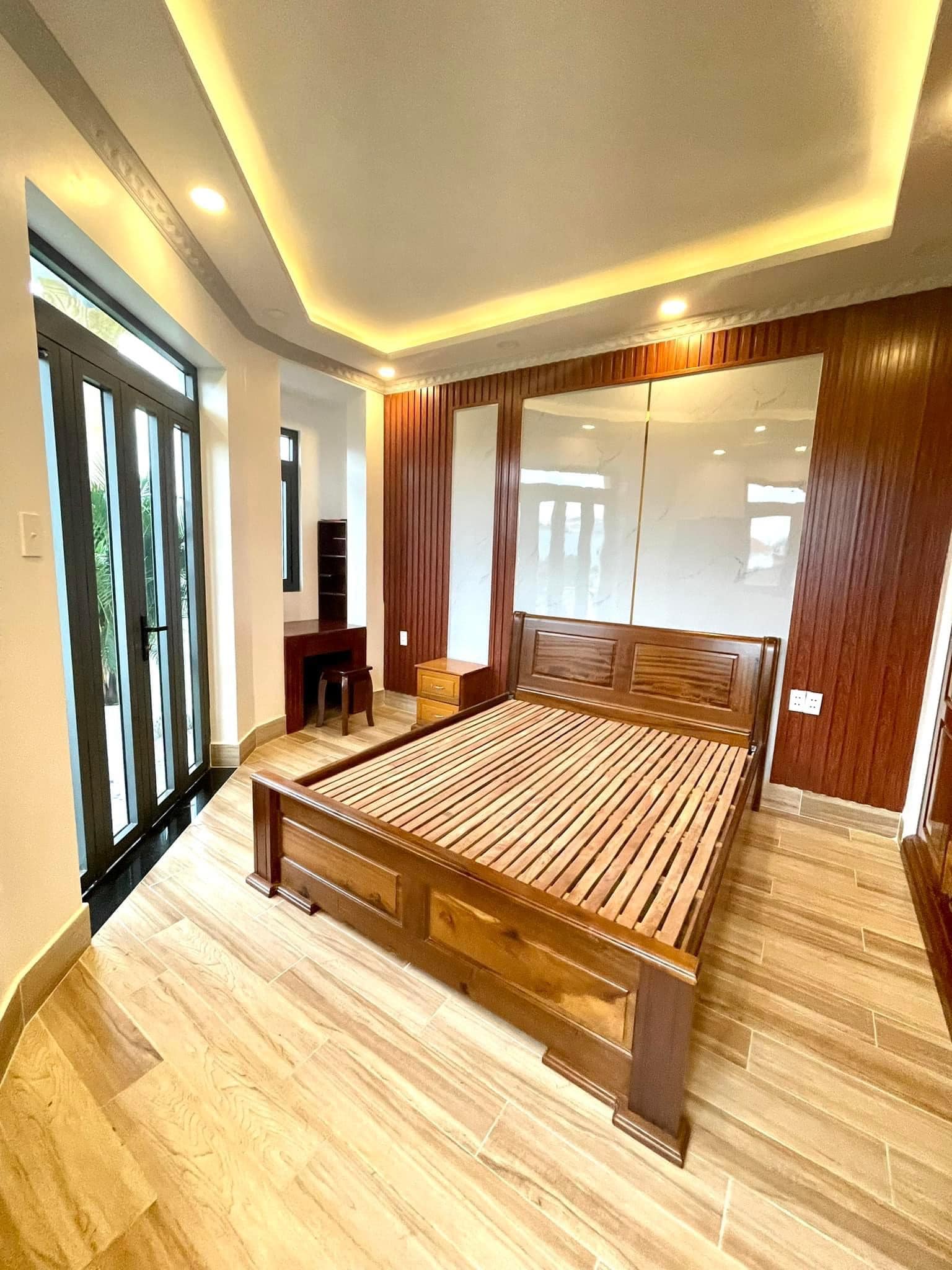 BÁN BIỆT THỰ HẺM 1979 HUỲNH TẤN PHÁT, NHÀ BÈ - 64M2